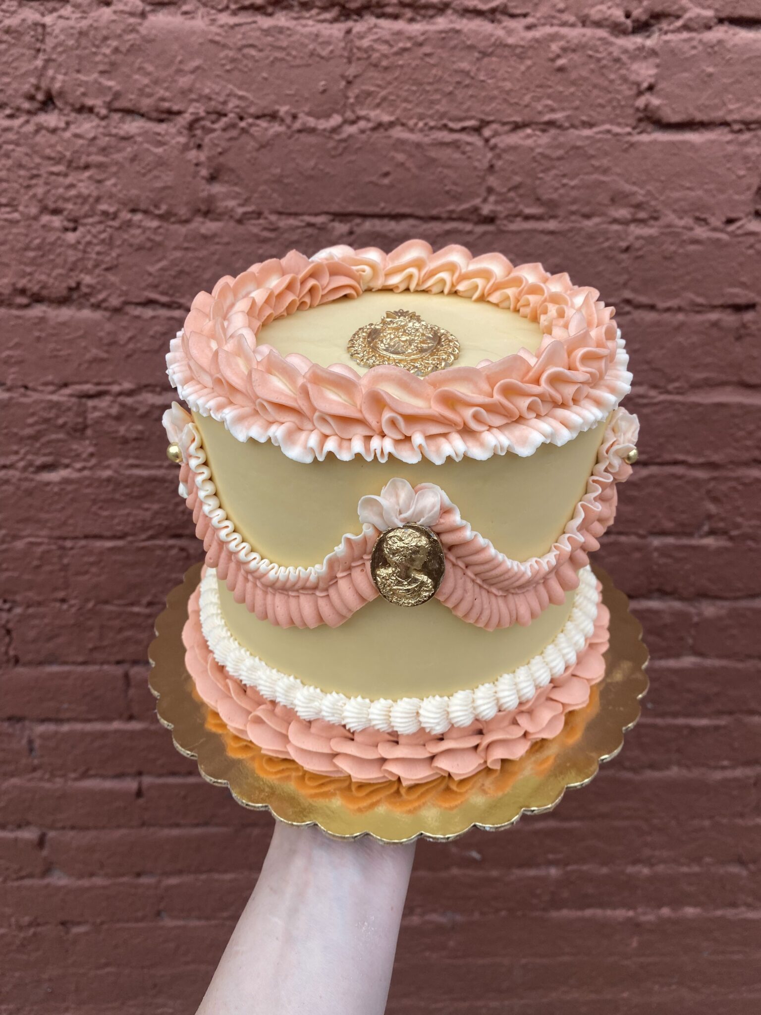 Victorian Muse Cake – Baes Baekery